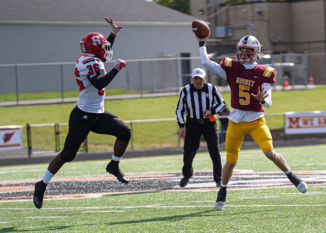 Mooney win streak ends vs. Big Red | News, Sports, Jobs - The Vindicator